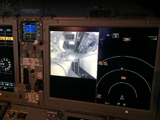 Boeing 767 Cockpit Door